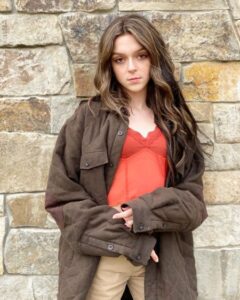 How Much is Sarah Dorothy Little Net Worth? Is Stefan Benz Still Her Crush?