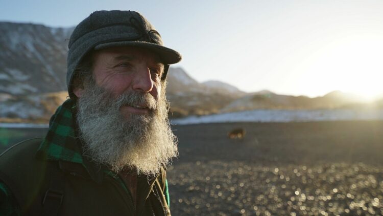 The Story of Mike Horstman, Mountain Men's Alaskan Bear Hunter Living ...