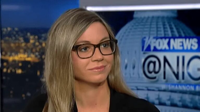 Kerri Kupec Urbahn Wikipedia (Bio): Instagram, Measurements & Husband!