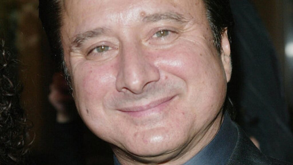 Distinctive Scar of Steve Perry Continues Conversation on Recovery and Love